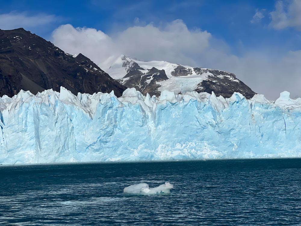 PATAGONIA: Tierra del Fuego, Torres del Paine, Perito Moreno, Chalten y ...
